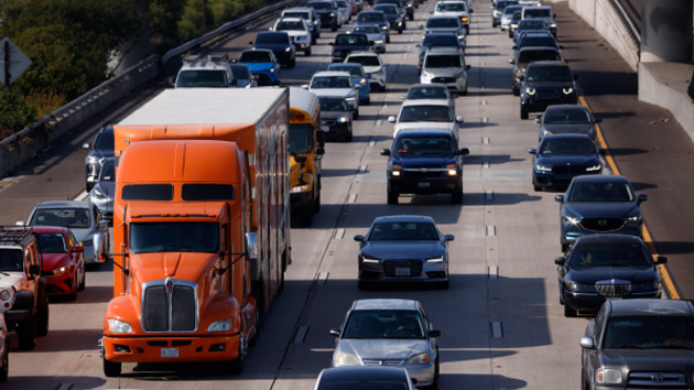 Thanksgiving travel and traffic: Best and worst times to drive and fly – Connect FM | Local News ...